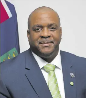 Senior minister distances himself from accusation­s facing Premier ...