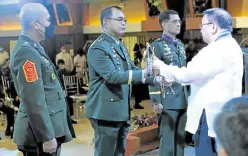 RETURNING AFP CHIEF TELLS TROOPS: STOP ‘SQUABBLING’ - PressReader