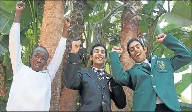 MINISTER LUNCHES WITH TOP MATRICS - PressReader