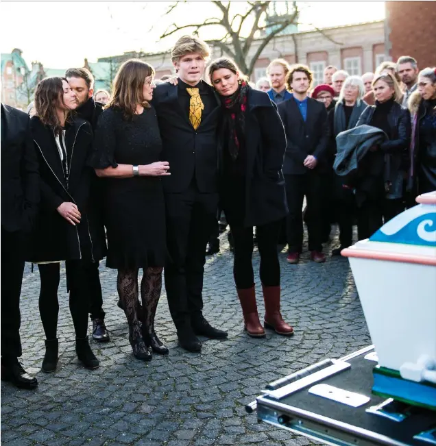 Kongehuset sagde farvel - PressReader