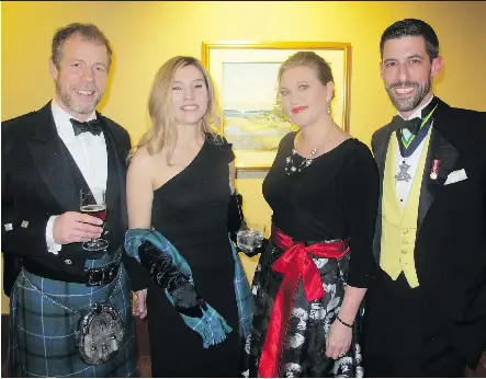 HIGHLANDER­S MILITARY BALL - PressReader