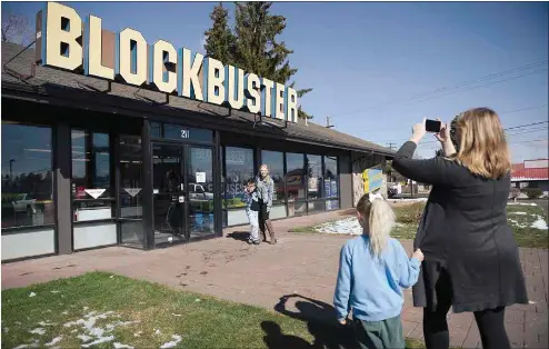 A trip to the last Blockbuste­r on Earth - PressReader