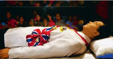 MORTICIAN SAYS MARCOS CORPSE WAS NOT FAKED - PressReader