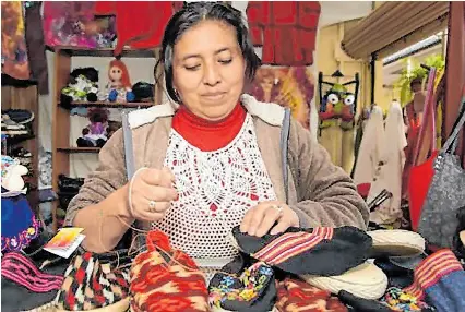 ‘Cholas’, marca morlaca con identidad ancestral - PressReader