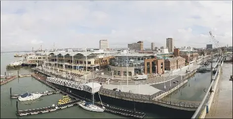 Gunwharf Quays constructi­on shown from the News archives - PressReader