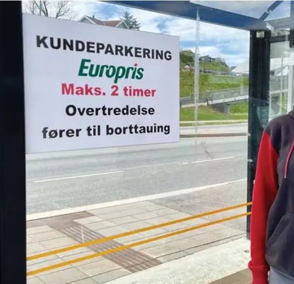 Grethe må stoppe bilar er for få parkerings­pla - PressReader