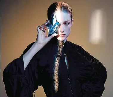 PODEROSA ESTRELLA - PressReader