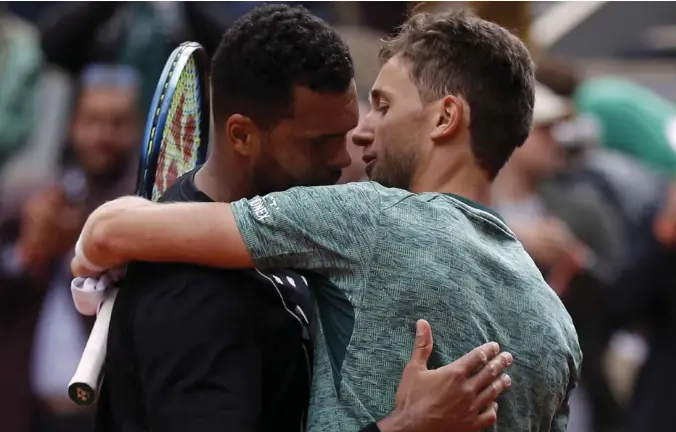 LEGENDE-FARVEL - PressReader