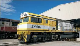 Firm starts moving to fully electric locomotive­s - PressReader