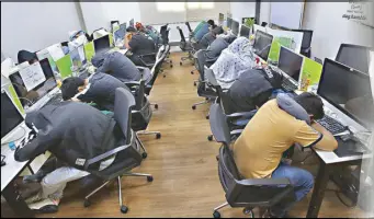 650 workers held in Pasay POGO raid - PressReader