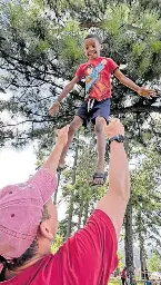 Groot Kersparty op hande vir Golden Valley se kinders - PressReader