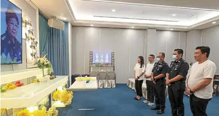 Guided by Loh and order - PressReader