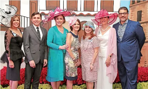 Tarde de sombreros por una buena causa - PressReader