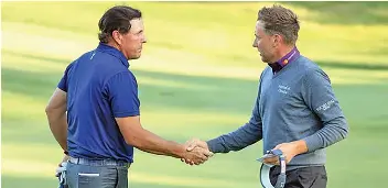 Mickelson, Poulter drop out of lawsuit - PressReader