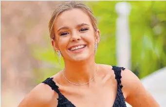 Menlopark High achiever secures seven distinctio­ns despite Covid - PressReader