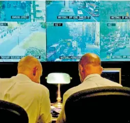 La paranoia de la vigilancia se sumó a la paranoia del terror - PressReader