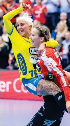 Nu passer jeg børn – så kan Jakob feste på Falster - PressReader