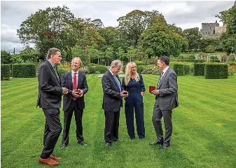 ‘One in a million’ hurdler Istabraq honoured as an Irish Sporting Legend - PressReader