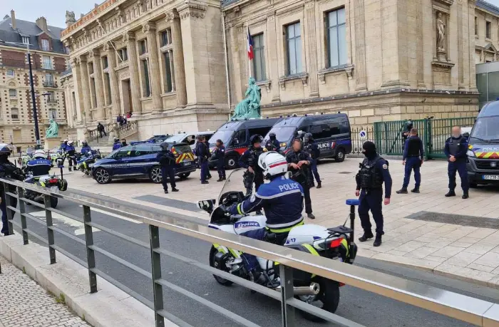 Tribunal hyper sécurisé pour un potentiel membre de la DZ Mafia ...