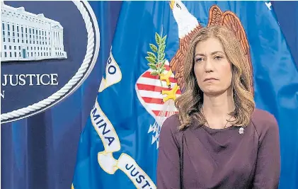 Indagan a la poderosa jefa de la DEA por supuestos contratos irregulare ...