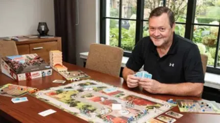 “Gezelschap­sspel brengt tactiek van de koers naar het spelbord ...