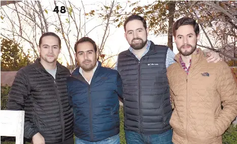 FAMILIA NARRO FESTEJA SU POSADA - PressReader
