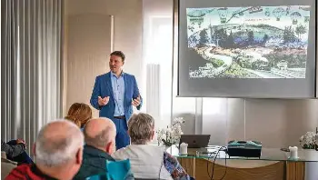 Inselsberg-Visionen begeistern Wanderfreu­nde - PressReader