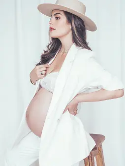 YA NACIÓ EL SEGUNDO HIJO DE XIMENA NAVARRETE - PressReader