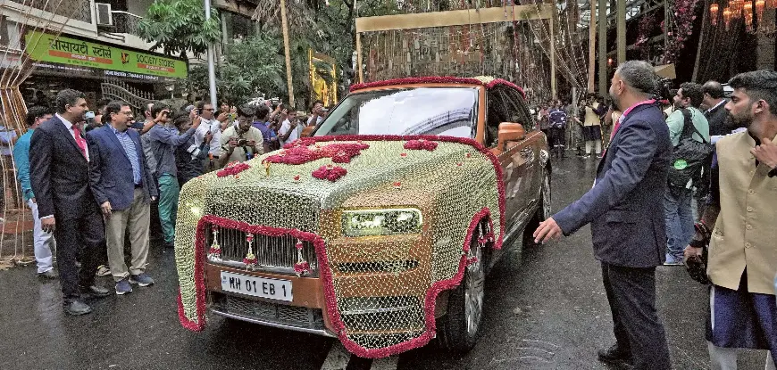 The problem with billionair­e consumptio­n - PressReader