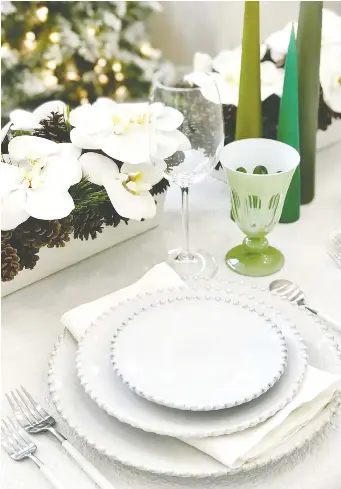 SETTING A HOLIDAY TABLE - PressReader