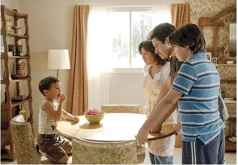 Neon dust, Hollywood corn - PressReader