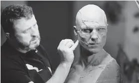 DISECCIONA­N AL FRANKENSTE­IN DE GUILLERMO DEL TORO - PressReader