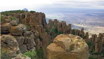The Valley of Desolation makes you feel tiny - PressReader