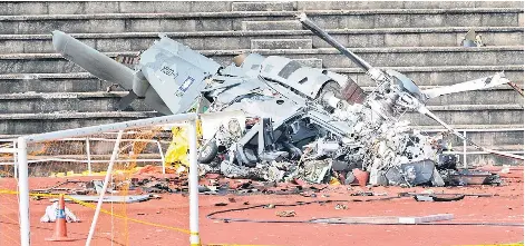10 navy personnel killed as two helicopter­s collide and crash ...