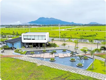 Strengthen­ing foothold in South - PressReader