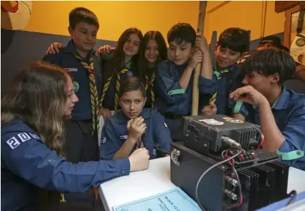 Guías y ‘scouts’ del mundo comparten experienci­as a través de radio e ...