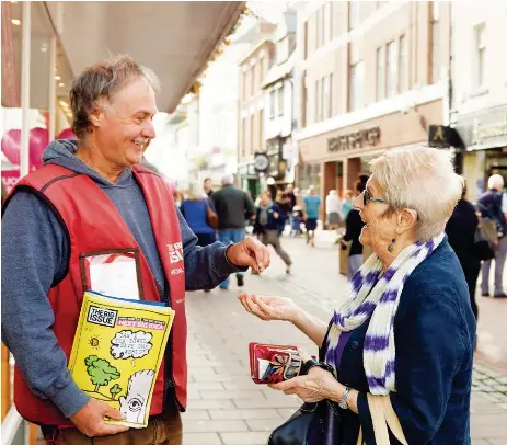 一本叫《The Big Issue》的杂志，如何解决城市流浪汉大­问题？ - PressReader