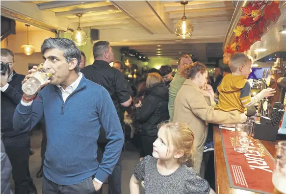 ‘Beer Starmer’ ahead as Rishi looks to be soft (drink) touch - PressReader