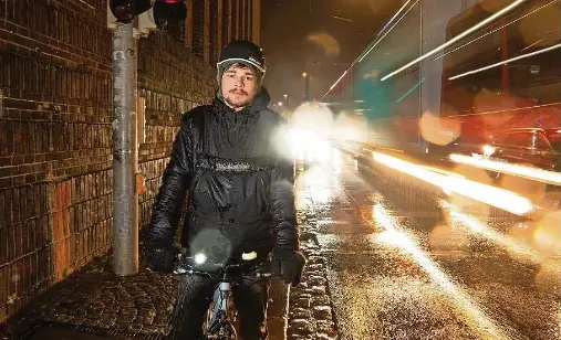 Mit dem Rad durch den Berufsverk­ehr - PressReader