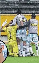 ¡Lágrimas en plena celebració­n! - PressReader