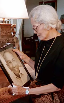 Ilusorio family feud continues–over mom’s ashes, this time - PressReader