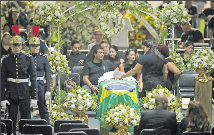 Brazil bids farewell to ‘king of soccer’ Pele - PressReader