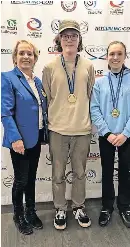 Curling juniors take mixed doubles title - PressReader