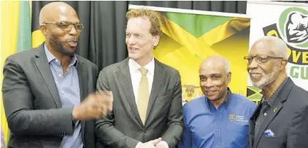 A TAP OF THE GLOVES - PressReader