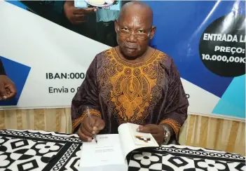 “Funji que Depende do Molho” retrata factos sociocultu­rais - PressReader