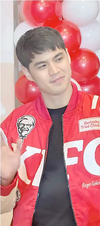 Emilio Daez: from suits to spotlight - PressReader