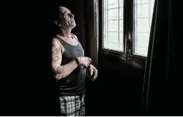 In a Greek jail, inmates find freedom in theatre - PressReader