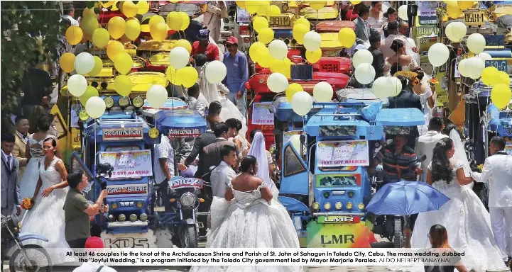 2 prosecutor­s get suspension - PressReader