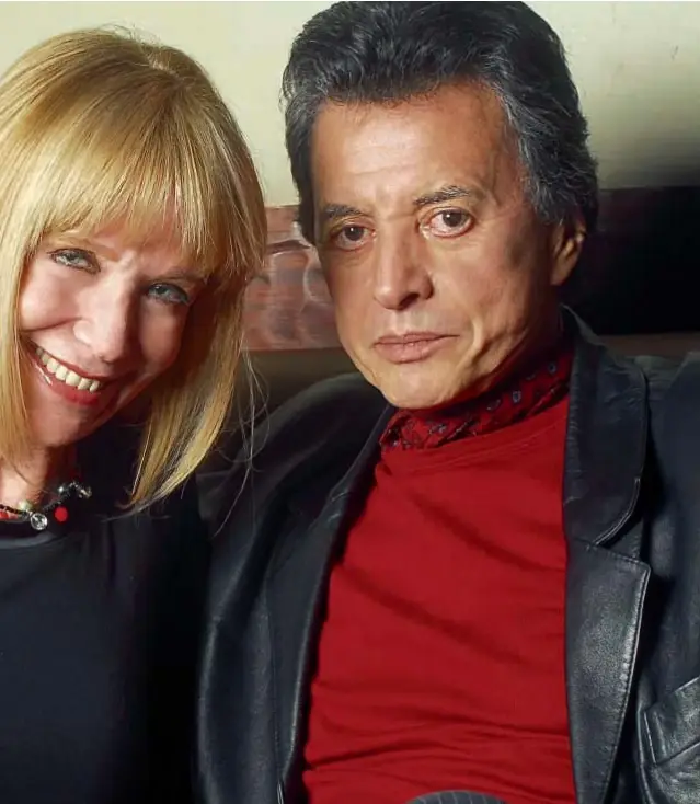 “CELEBRAMOS NUESTRAS BODAS DE ORO” - PressReader