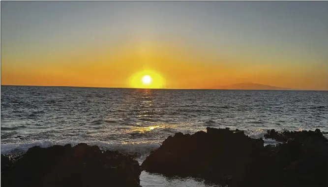 A hui ho Kihei sun - PressReader